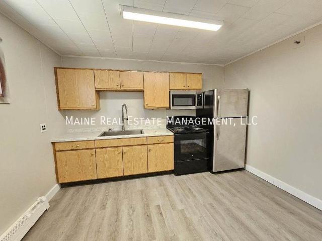 2 BR, 1 BA Apartment 36 Simon Ct. Apt Old Town, ME 04468