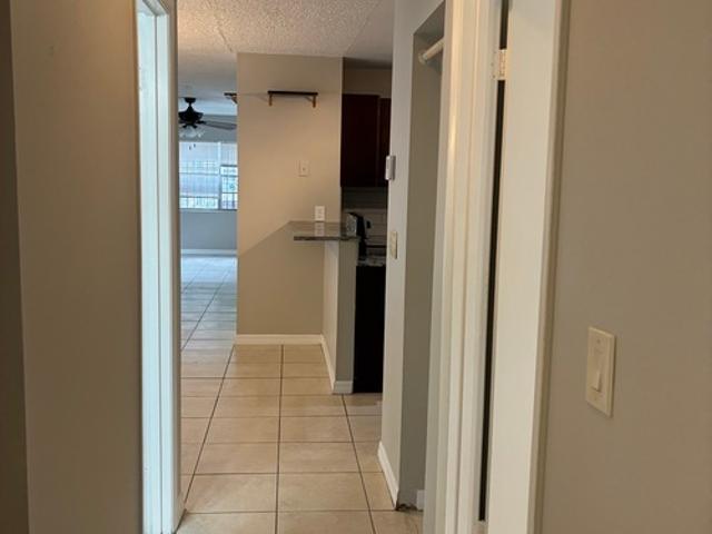 2 BR, 1 BA Apartment 3706 East Crawford Street, Tampa, FL 33604