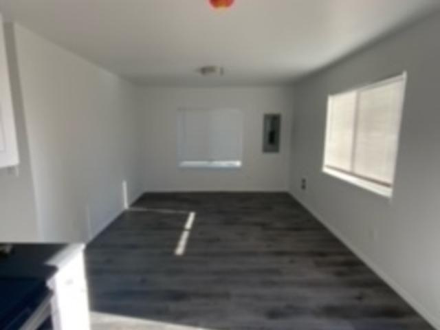 2 BR, 1 BA Apartment 3718 S Yakima Ave, Unit 2, Tacoma, WA 98418