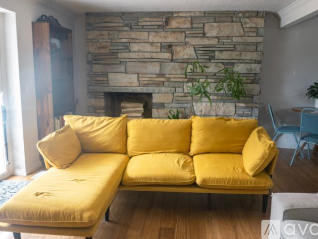 2 BR, 1 BA Apartment 3758 E Maple Vw Dr, Unit 12, Salt Lake City, UT 84106
