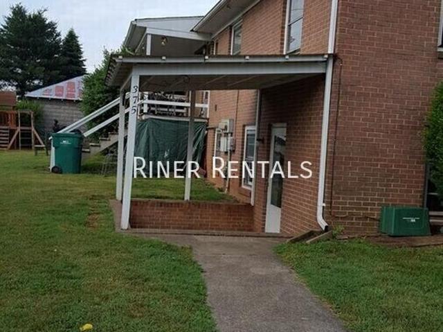 2 BR, 1 BA Apartment 375 Thompson Street, Dayton, VA 22821