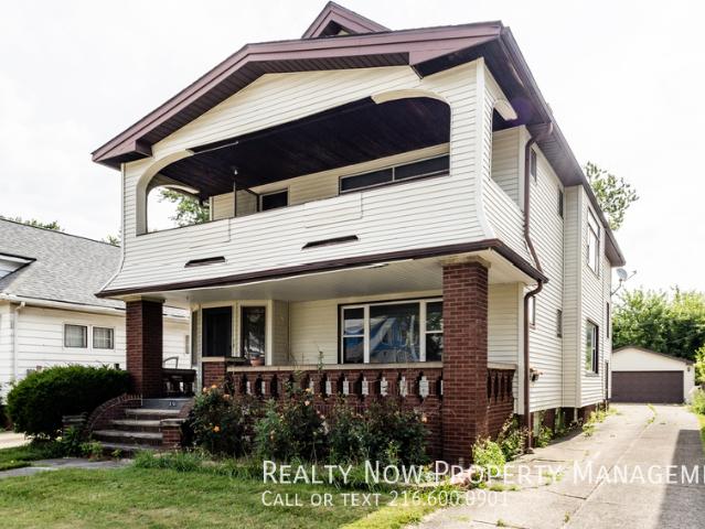 2 BR, 1 BA Apartment 3765 W 134th St Unit 1, Cleveland, OH 44111