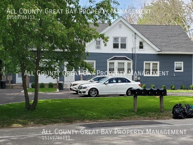 2 BR, 1 BA Apartment 37 Maplewood Rd, Huntington Station, NY 11746
