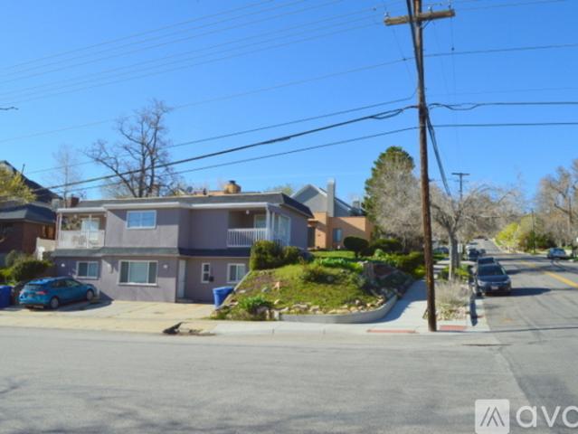 2 BR, 1 BA Apartment 383 E 9th Ave, Unit 0, Salt Lake City, UT 84103