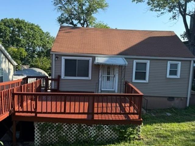 2 BR, 1 BA Apartment 3806 Dakota Ave, Nashville, TN 37209