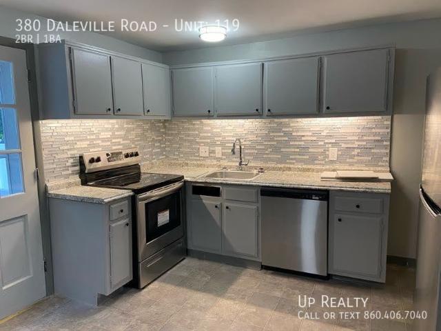 2 BR, 1 BA Apartment 380 Daleville Road, Willington, CT 06279
