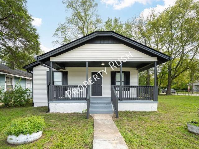 2 BR, 1 BA Apartment 3818 Chandler Ave Chattanooga, TN 37410