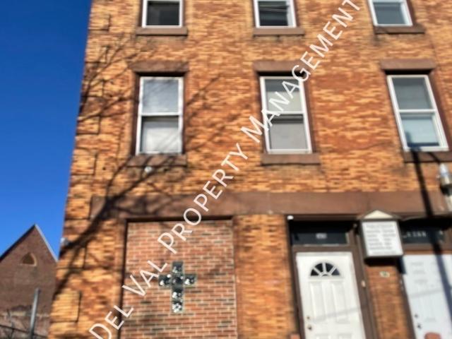 2 BR, 1 BA Apartment 3820 North Broad Street, Philadelphia, PA 19140