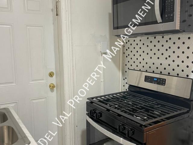 2 BR, 1 BA Apartment 3820 North Broad Street, Philadelphia, PA 19140
