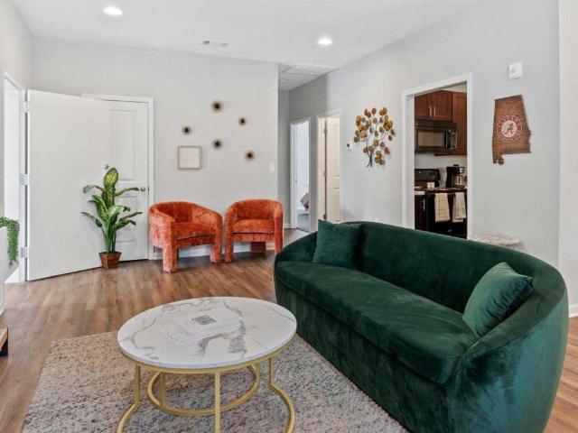 2 BR, 1 BA Apartment 3831 3rd East Avenue Unit 233, Tuscaloosa, AL 35405