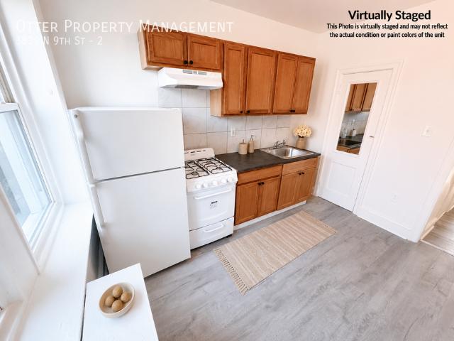 2 BR, 1 BA Apartment 3839 N 9th St, Philadelphia, PA 19140