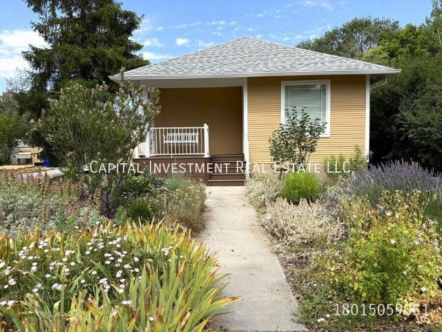 2 BR, 1 BA Apartment 3844 S McCall St, S Salt Lake, UT 84115
