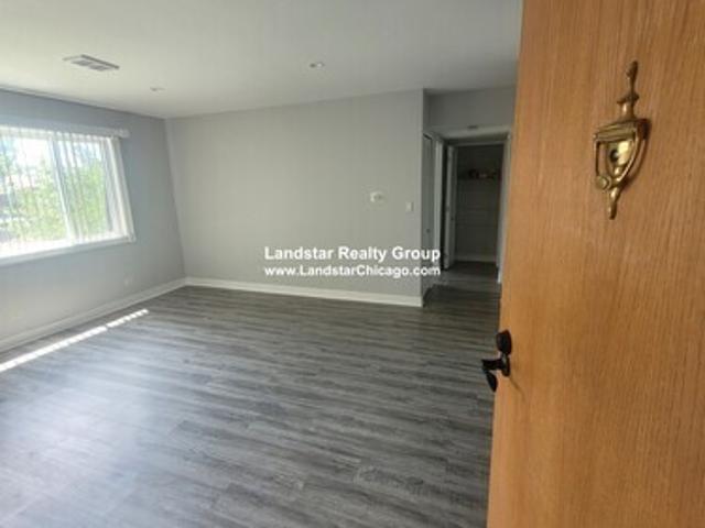 2 BR, 1 BA Apartment 3848 25th Ave, Unit 6, Schiller Park, IL 60176