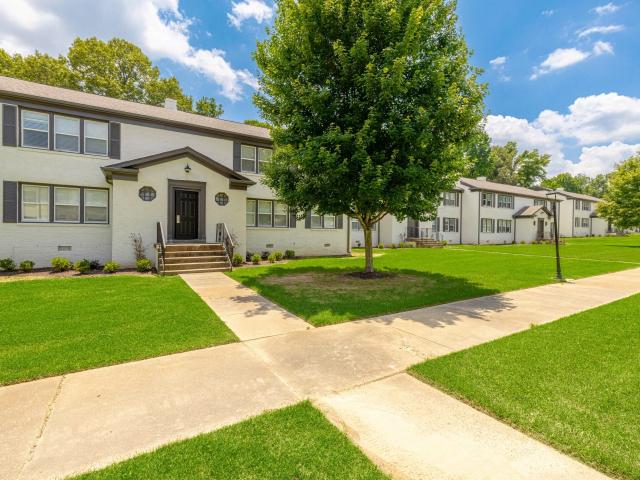 2 BR, 1 BA Apartment 385 North Graham Street Unit 375 375 7, Memphis, TN 38117