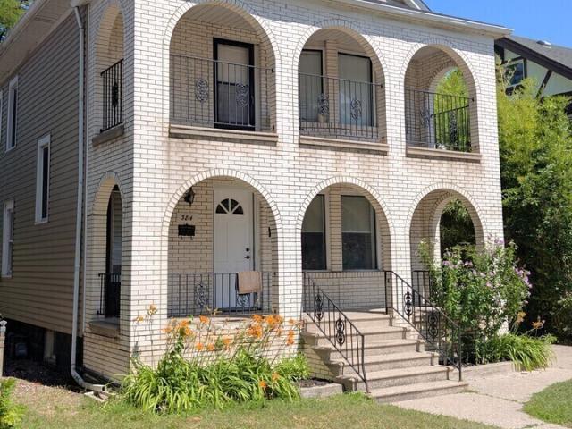 2 BR, 1 BA Apartment 386 Campbell Ave, Windsor, ON N9B 2H3