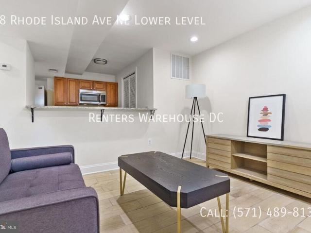 2 BR, 1 BA Apartment 38 Rhode Island Ave NE Lower level, Washington, DC 20002