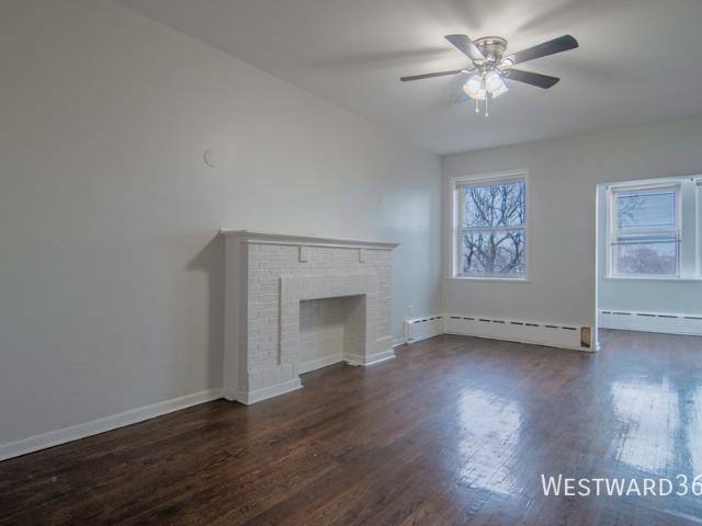 2 BR, 1 BA Apartment 3901 W Jackson Blvd, Chicago, IL 60624