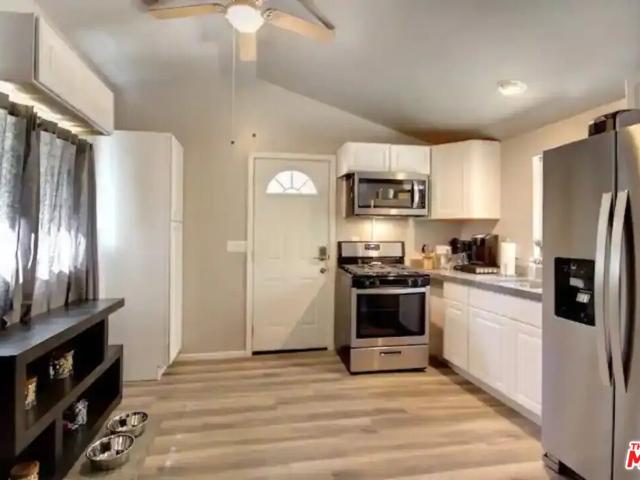 2 BR, 1 BA Apartment 39219 Cedar Dell Road, Fawnskin, CA 92333