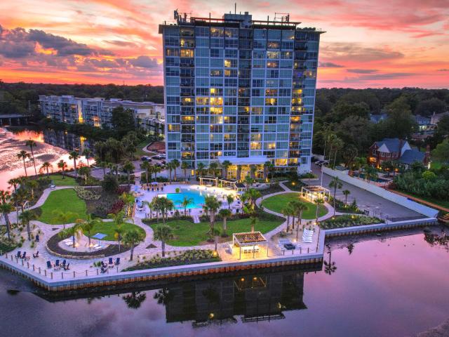 2 BR, 1 BA Apartment 3946 St Johns Ave Unit 1305, Jacksonville, FL 32205