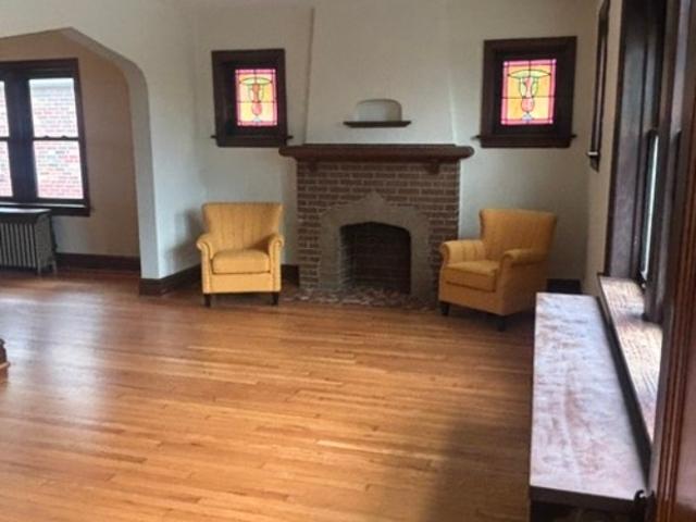 2 BR, 1 BA Apartment 3960 Fillmore St, Unit 2F, St. Louis, MO 63116
