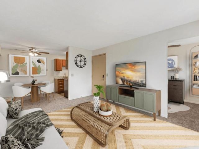2 BR, 1 BA Apartment 3977 Woodridge Blvd #1 Unit 0107, Fairfield, OH 45014