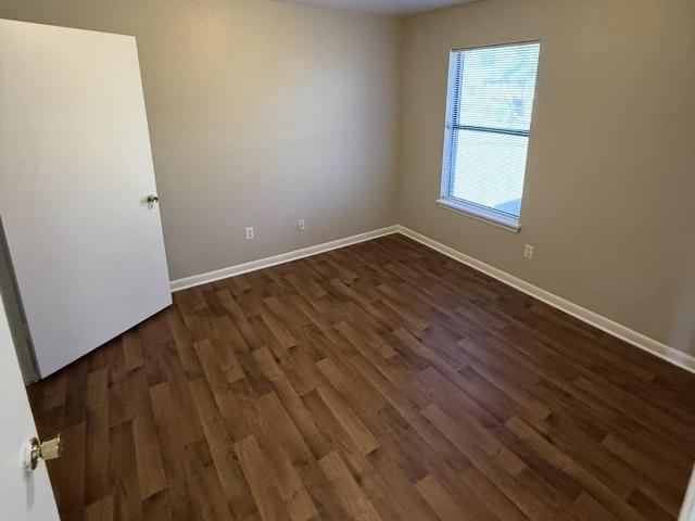 2 BR, 1 BA Apartment 39 Circle Drive, Whitney, TX 76692