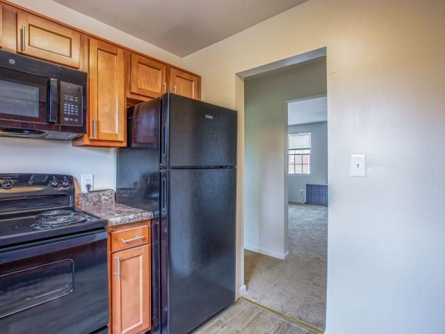 2 BR, 1 BA Apartment 303 Holly Drive Unit 1015B, Middle River, MD 21220
