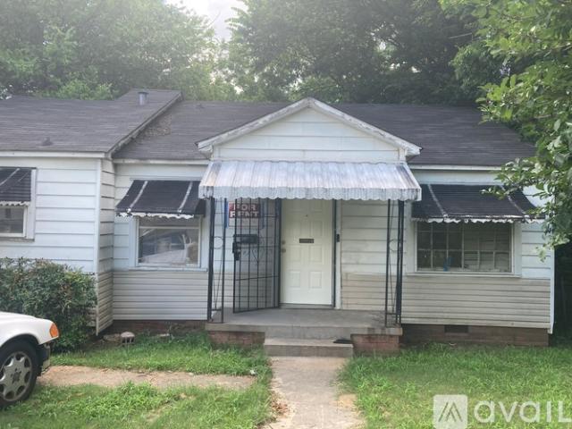 2 BR, 1 BA Apartment 3004 Wolfe St, Little Rock, AR 72206