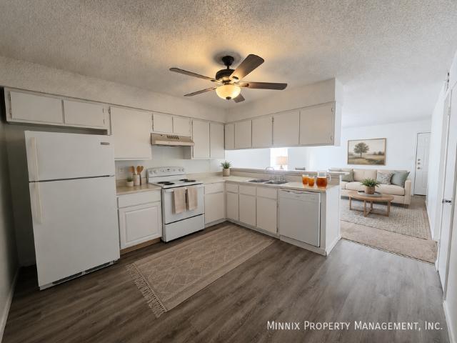 2 BR, 1 BA Apartment 3007 W. Louisiana Ave Midland, TX 79701