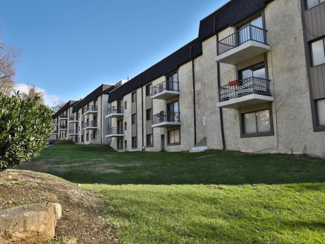 2 BR, 1 BA Apartment 300 312 Parker Avenue Unit 2, Philadelphia, PA 19128