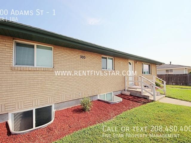 2 BR, 1 BA Apartment 300 Adams St, Chubbuck, ID 83202