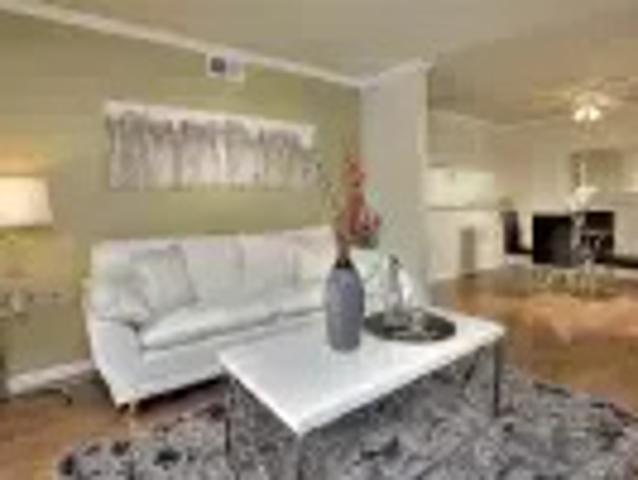 2 BR, 1 BA Apartment 300 Bel Air Drive Unit 192, Vacaville, CA 95687