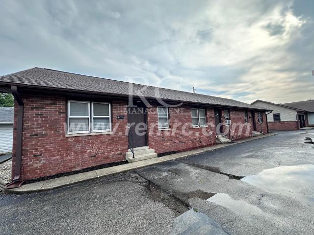 2 BR, 1 BA Apartment 300 D1 Vaught St, Westville, IL 61883