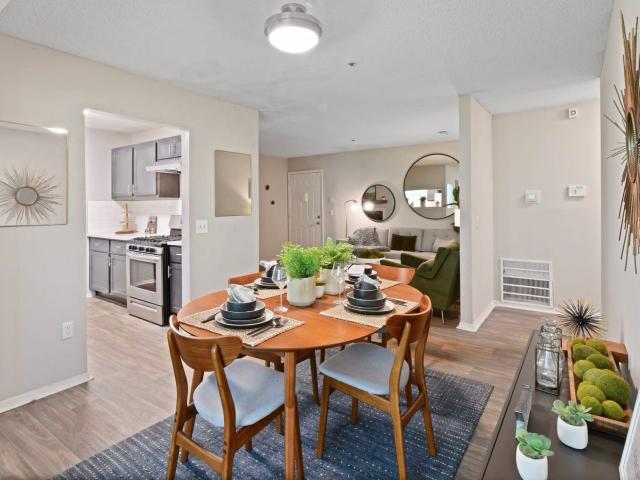 2 BR, 1 BA Apartment 300 Riverside Parkway Unit 0305, Austell, GA 30168