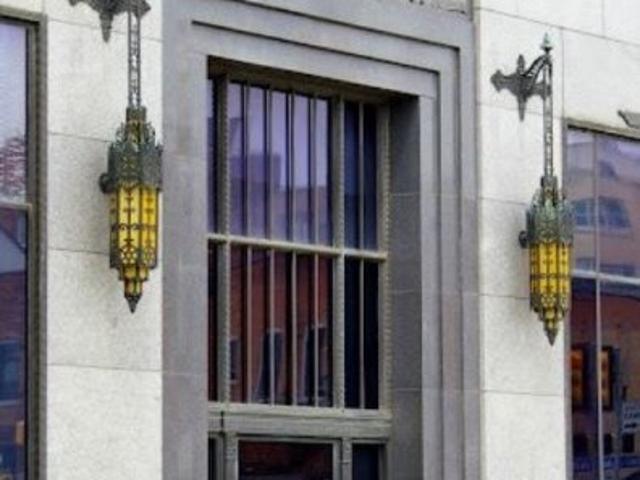 2 BR, 1 BA Apartment 300 S. St. Paul, Dallas, TX 75201
