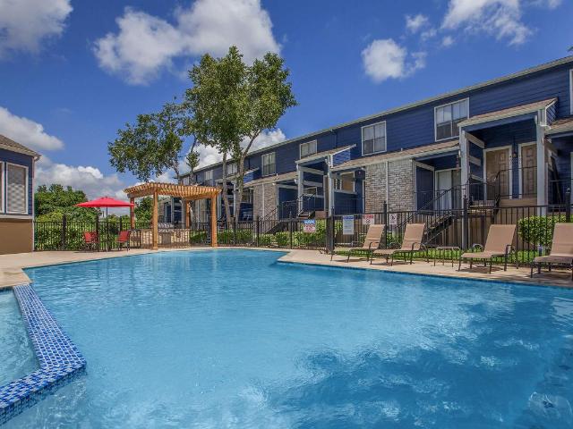 2 BR, 1 BA Apartment 3010 E Nasa Pkwy Unit 1402, Seabrook, TX 77586
