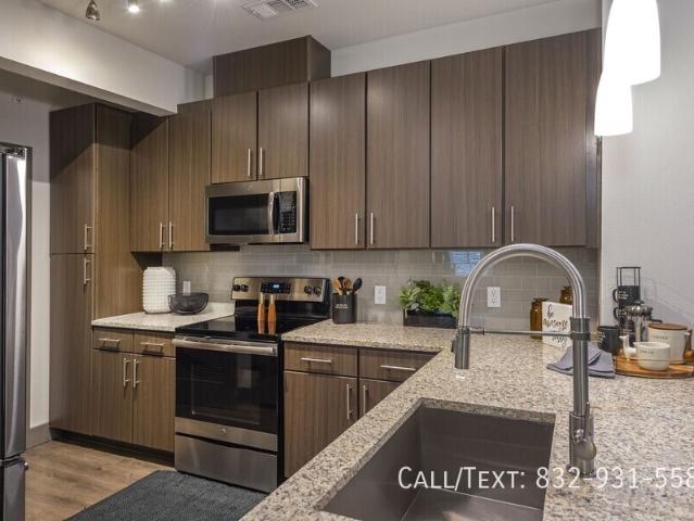 2 BR, 1 BA Apartment 3014 Renton Rd, Houston, TX 77032