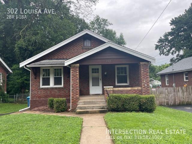 2 BR, 1 BA Apartment 302 Louisa Ave Ferguson, MO 63135