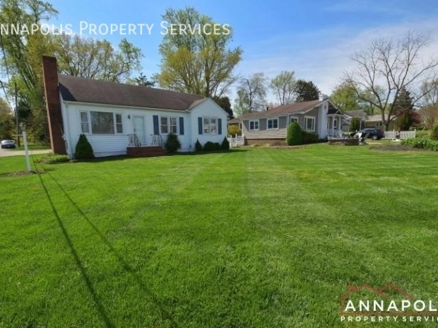 2 BR, 1 BA Apartment 3043 Riva Road, Riva, MD 21140