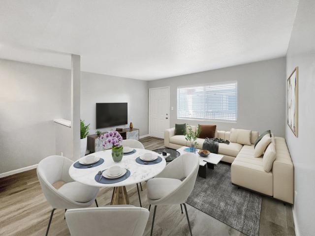2 BR, 1 BA Apartment 3044 East Fillmore Street, Phoenix, AZ 85008