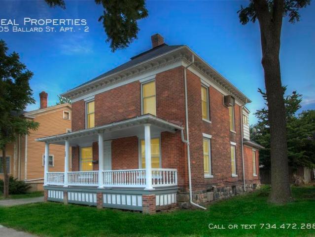 2 BR, 1 BA Apartment 305 Ballard St. Apt Ypsilanti, MI 48197