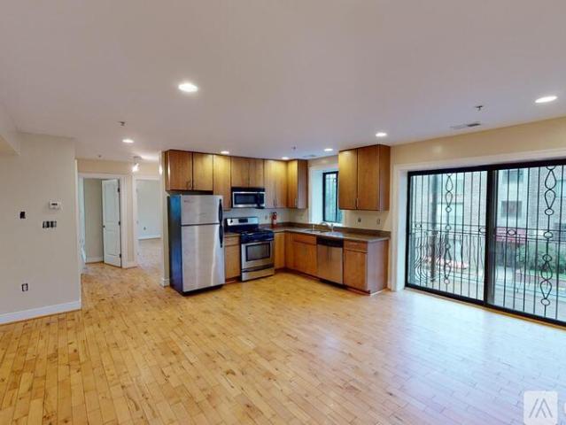 2 BR, 1 BA Apartment 306 Atlantic St SE, Unit 7, Washington, DC 20032