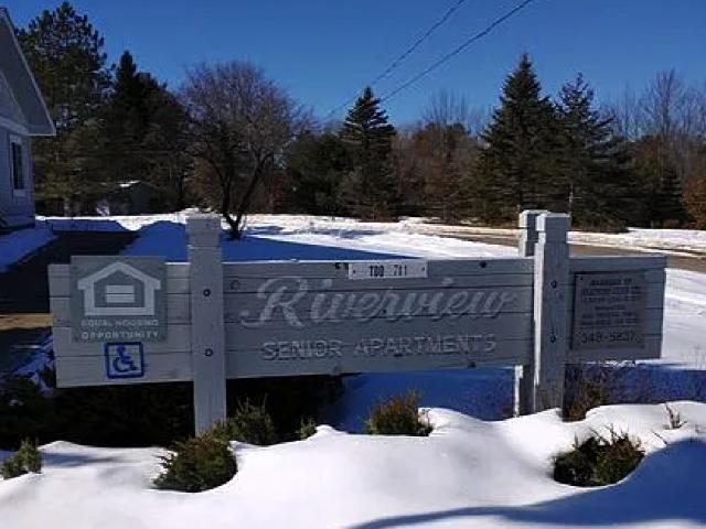 2 BR, 1 BA Apartment 306 Knight Street, Grayling, MI 49738