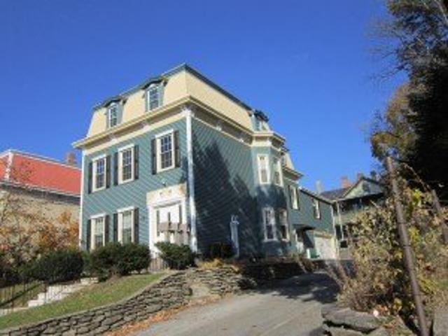 2 BR, 1 BA Apartment 30 Summer St Fitchburg, MA 01420