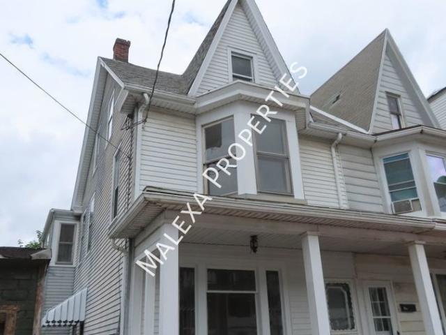 2 BR, 1 BA Apartment 313 E Bertsch St, Lansford, PA 18232