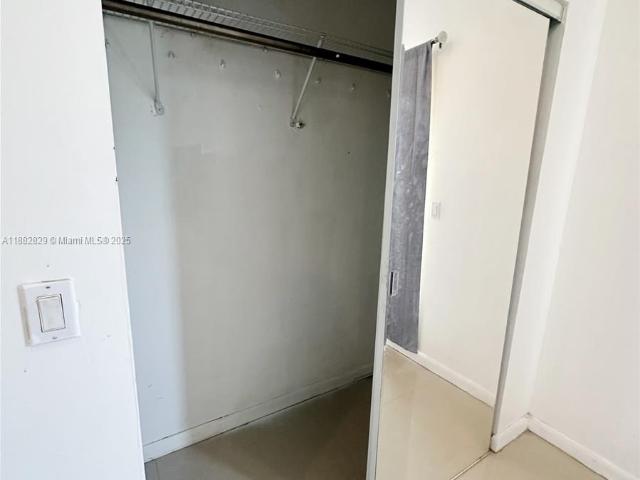 2 BR, 1 BA Apartment 313 Hendricks Isle, Fort Lauderdale, FL 33301