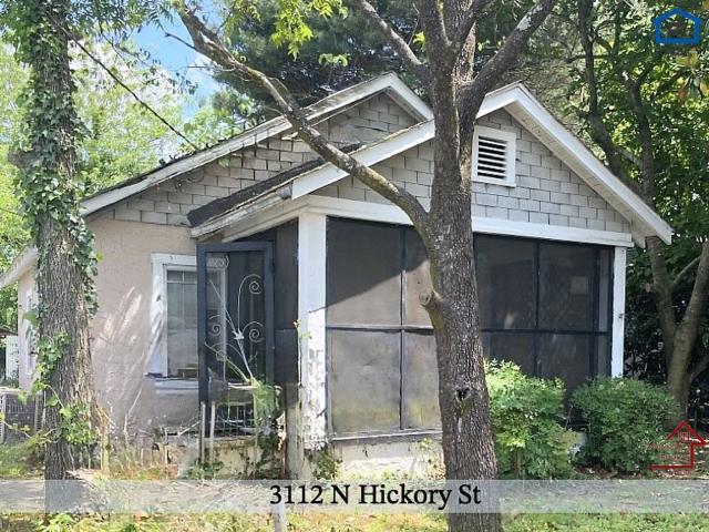 2 BR, 1 BA Apartment 3112 N Hickory St, Chattanooga, TN 37406