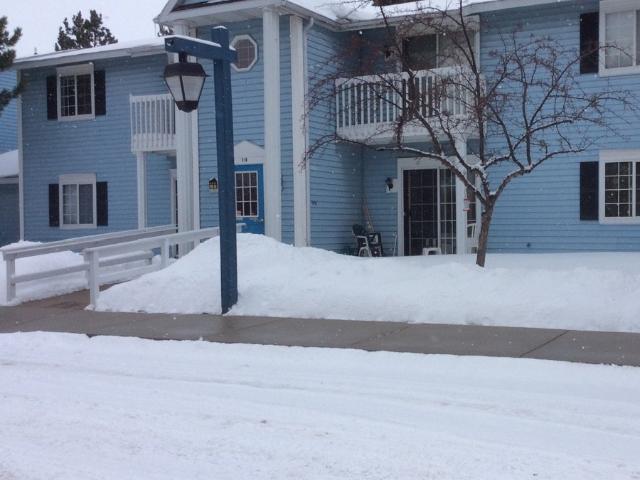 2 BR, 1 BA Apartment 311 Cadilac St, Mackinaw City, MI 49701