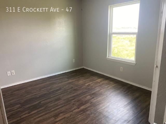2 BR, 1 BA Apartment 311 E Crockett Ave, Alamo, TX 78516