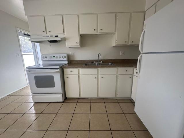 2 BR, 1 BA Apartment 311 S Murray Blvd, Colorado Springs, CO 80916